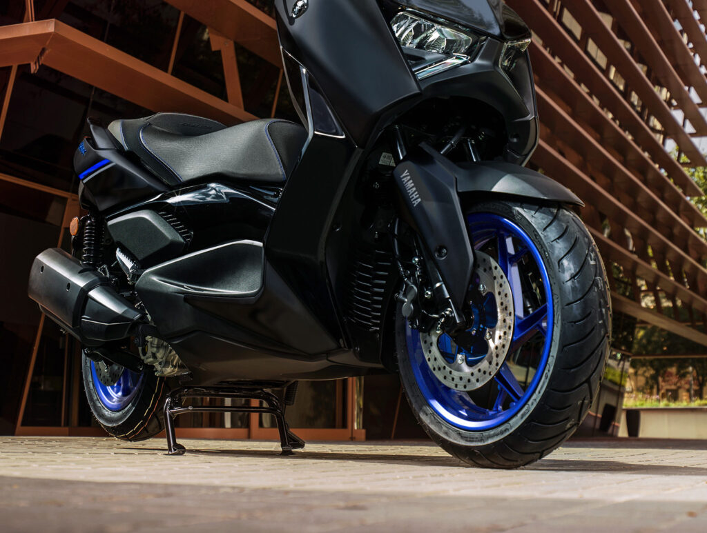 YAMAHA 2024 XMAX 300 | 輪胎城